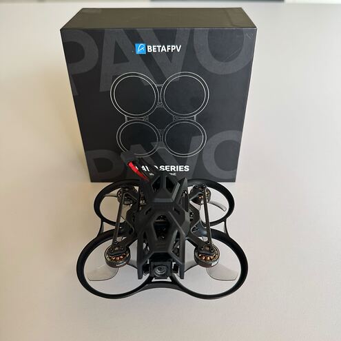 BetaFPV Pavo Femto HD DJI O4 FPV Brushless Cinewhoop 2.4GHz ELRS B-Ware kaufen | FPV24.com